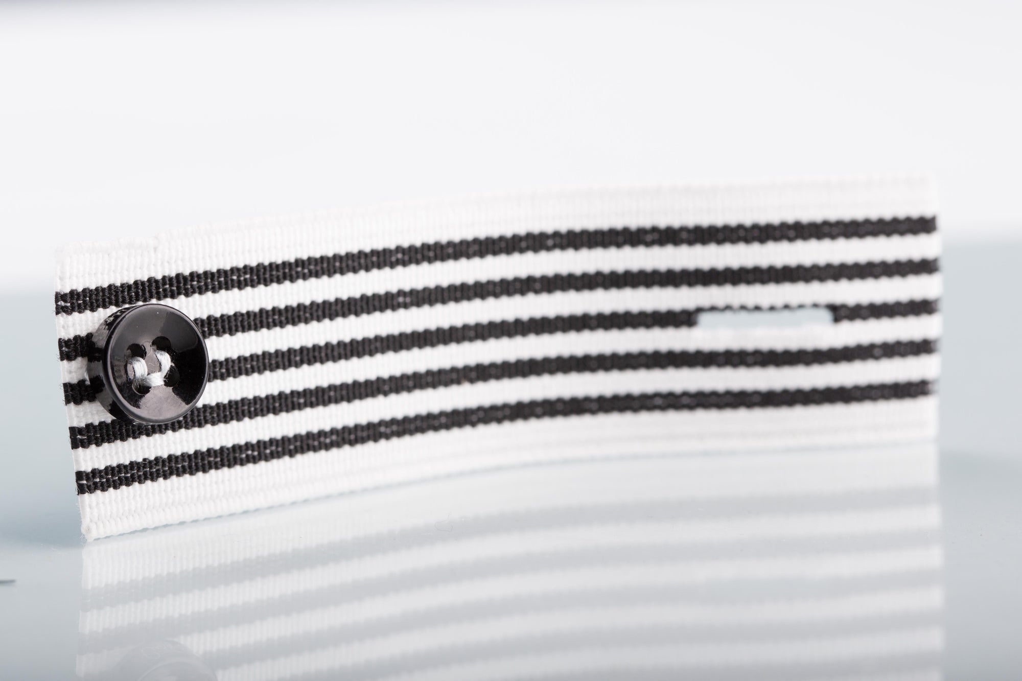 BiancoNero - cuffupstyle